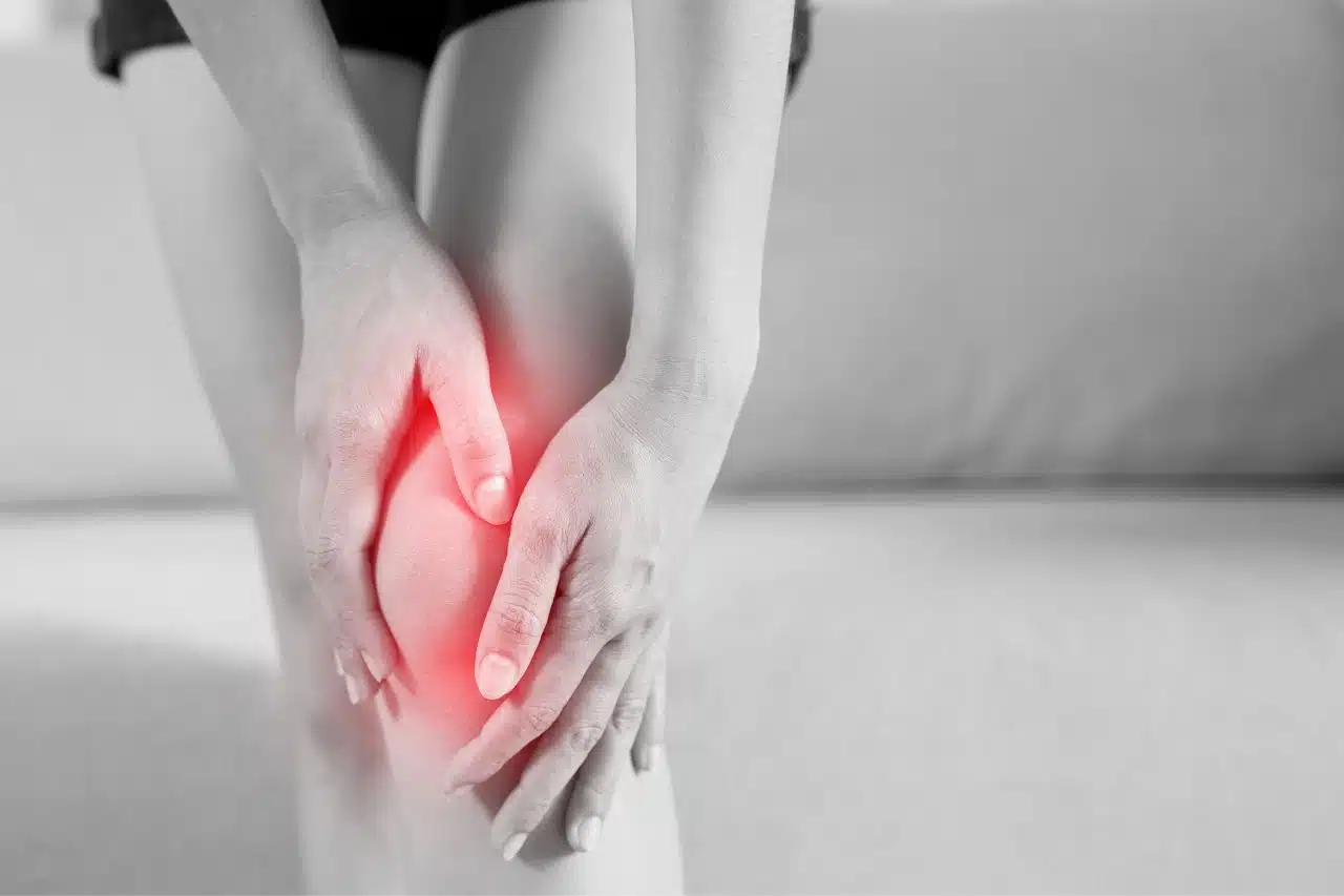 Understanding Painful Knees: Causes, Symptoms, and Treatment Options